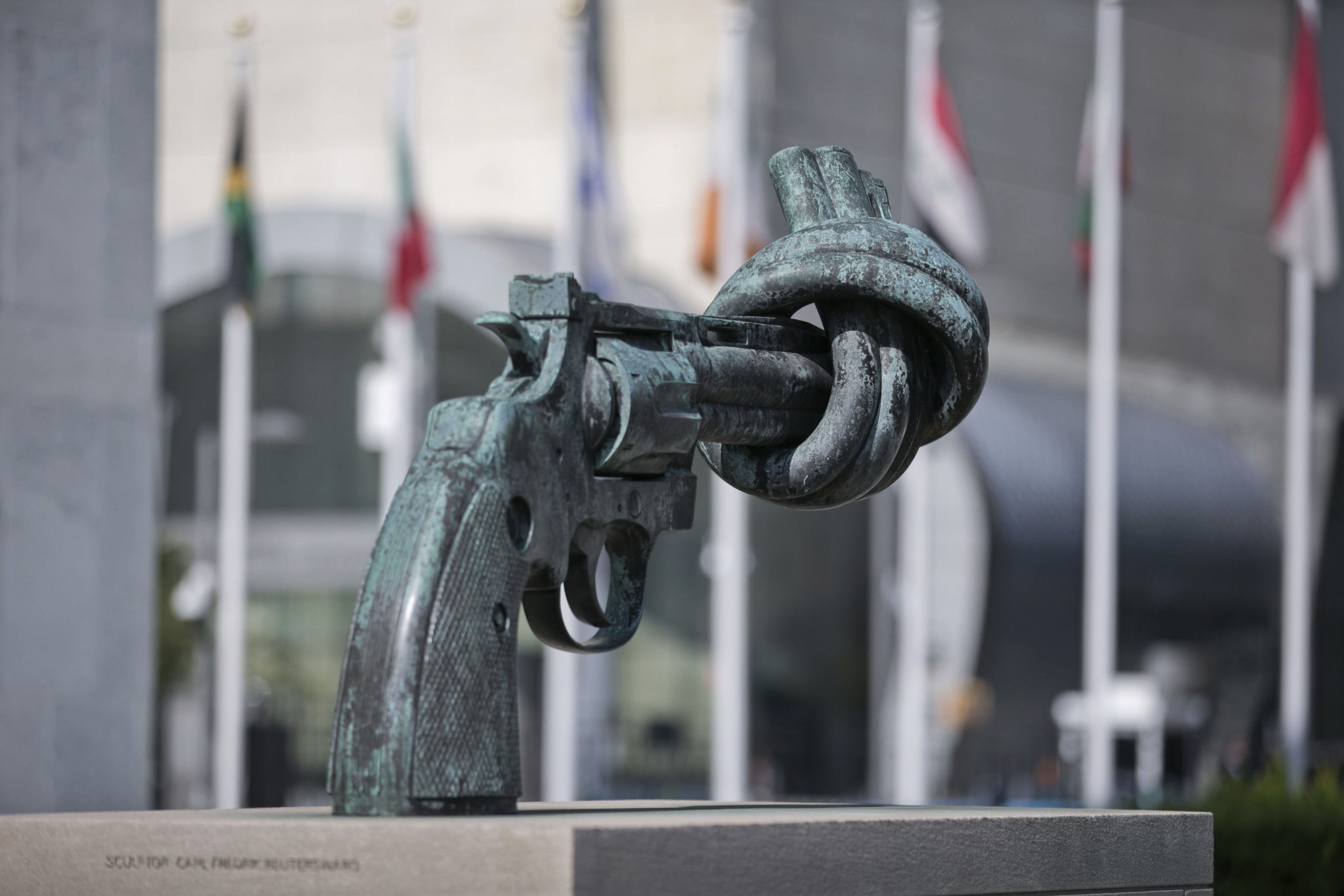 40th anniversary of the Knotted Gun | The Non-Violence Project Foundation